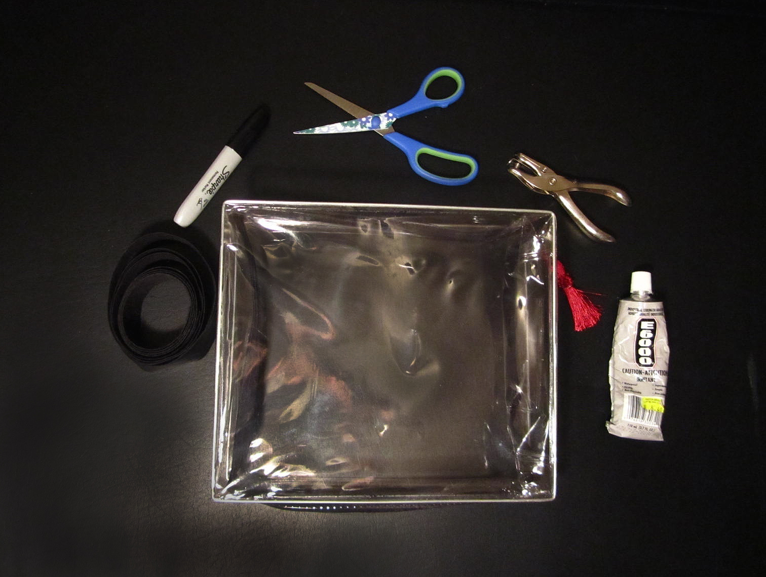 DIY Clear Tote Bag | Think Outside the Cloth
